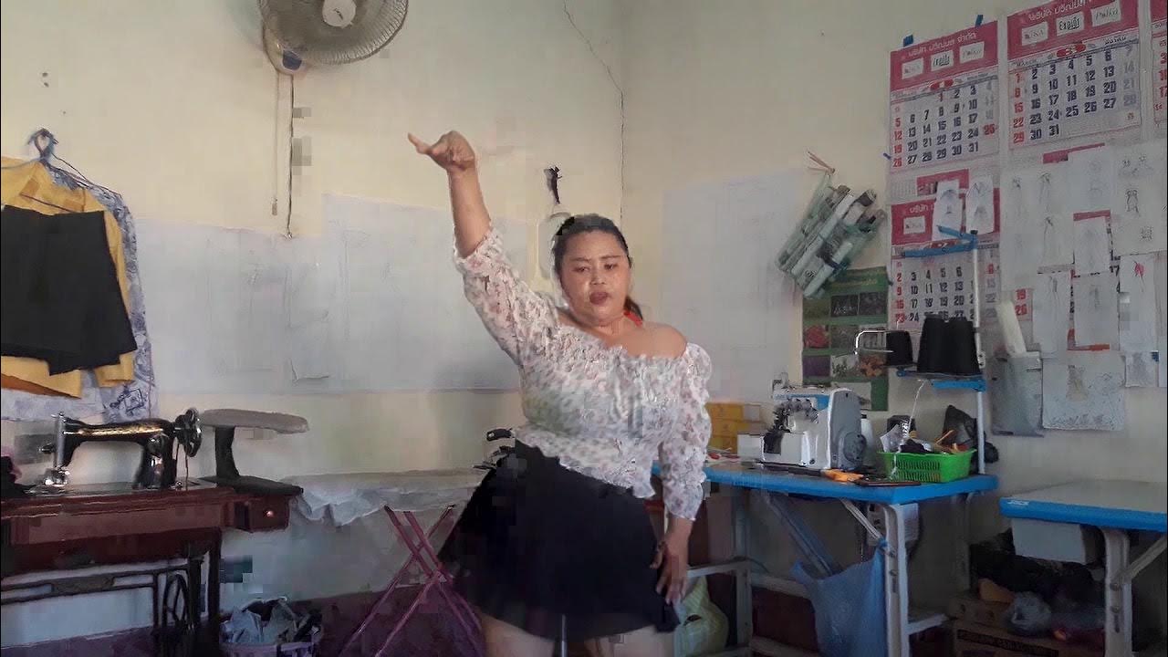 Pom dheev koj ( Cover by paj kub lauj ) - YouTube