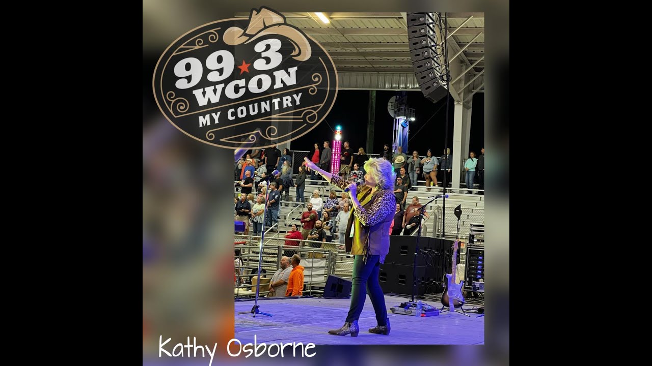 Kathy Nicholson sings National Anthem at Cumming Fair in Forsyth County ...