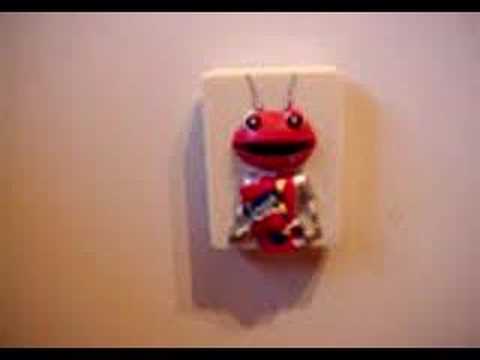 Smash Robot Fridge Magnet - YouTube