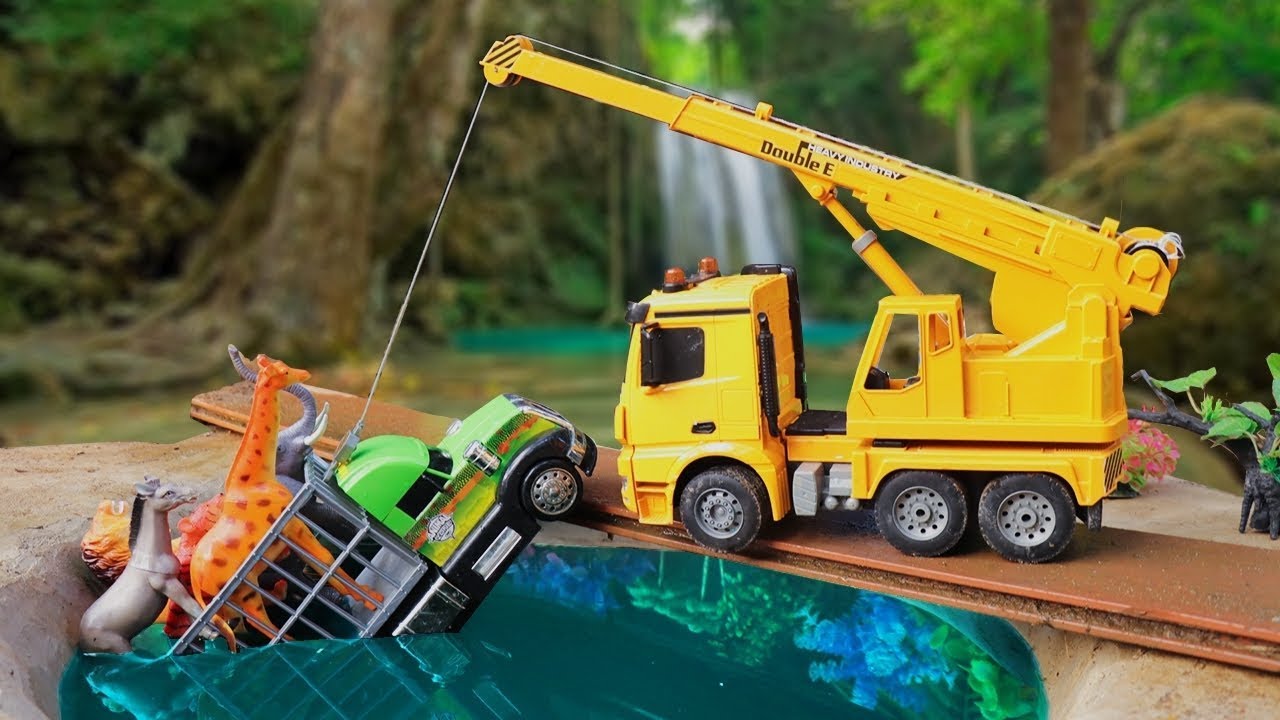 Crane Truck Rescue Animal truck On Bridge | Car Toys For Kids - YouTube