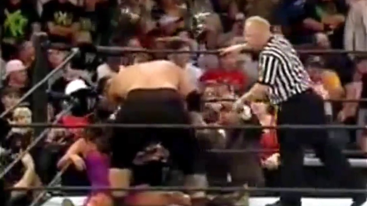 Umanga Vs Maria - YouTube