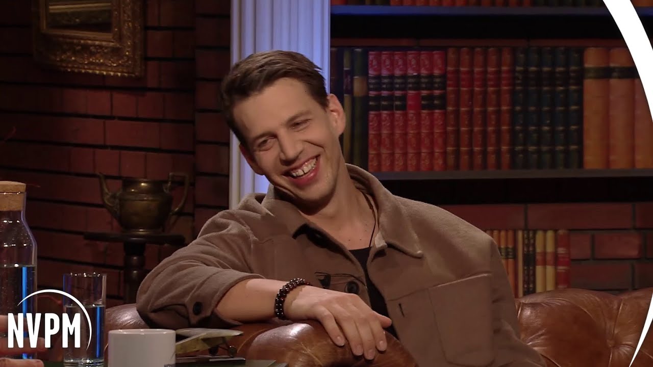 Peter Pecha - mladý talentovaný herec v Neskoro Večer - YouTube