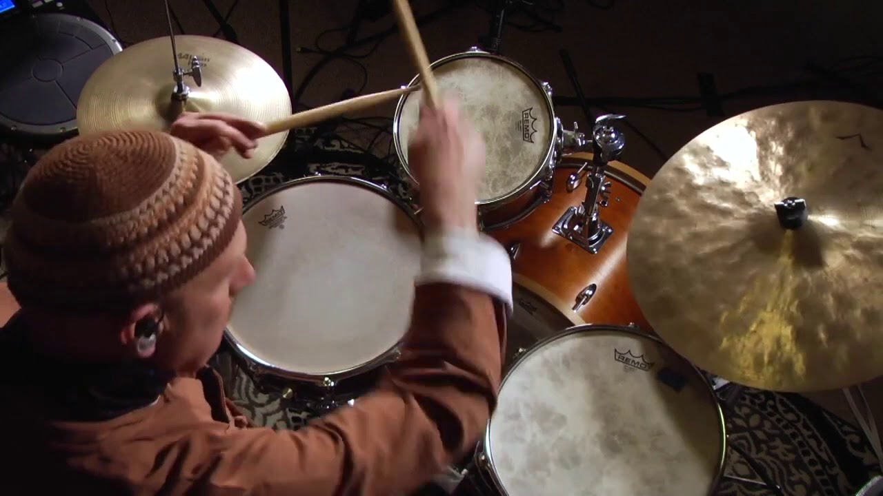 World Percussionist:Tom Teasley - Drumset Performance - YouTube