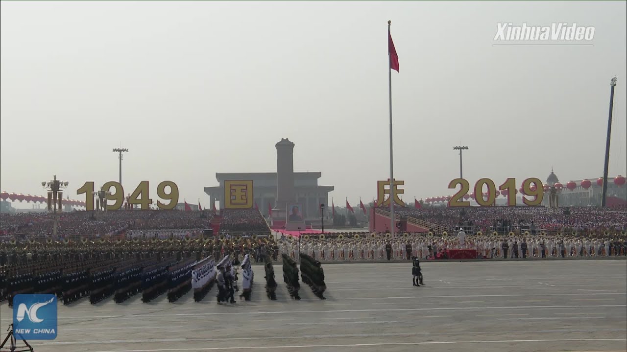 Female generals participate in military parade for first time - YouTube