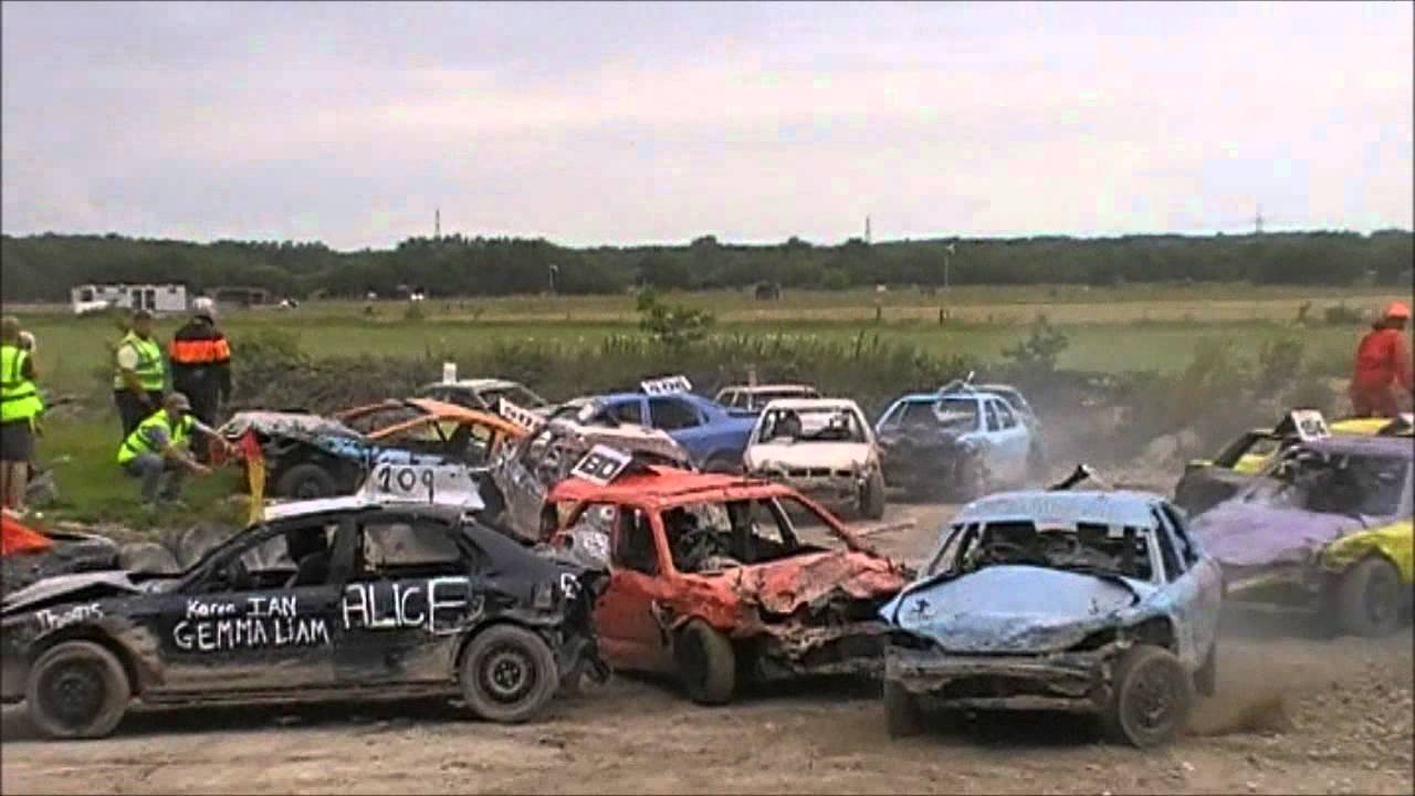 Ringwood Cheetahs 2 Litre Banger Racing, 10.07.2011. - YouTube