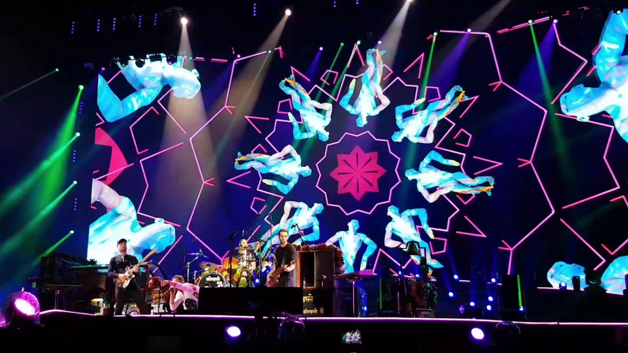 Coldplay Cardiff 2017 - A Head Full of Dreams Tour - YouTube