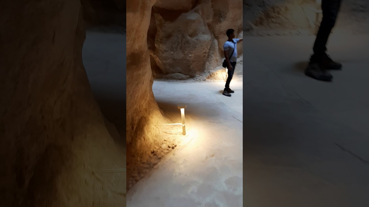 Explore Al-Ahsa Al- Qara Mountain "Judas Cave" in Saudi Arabia - YouTube