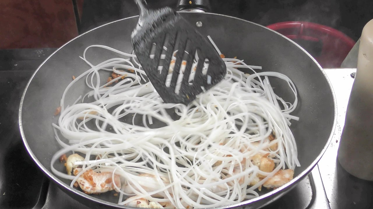 Food from Thailand in London. Pad Thai Noodles, Panang Curry and More ...