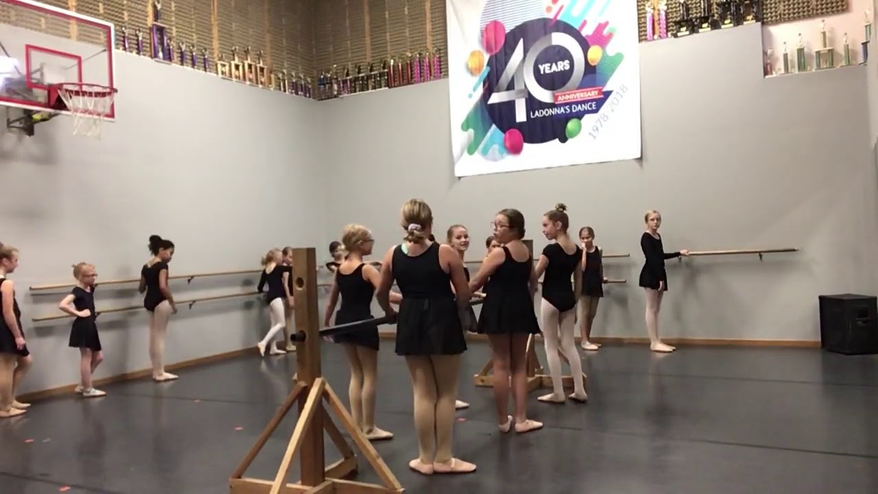 Orange ballet 10-8 - YouTube