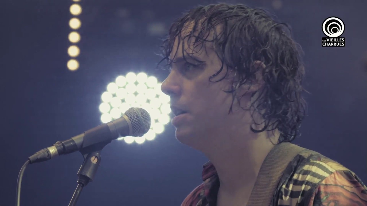 Razorlight - AMERICA @ Les Vieilles Charrues 2019 - YouTube