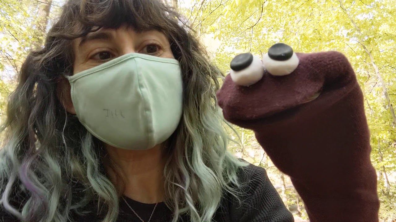Jilly Puppets talks about wearing masks #1 - YouTube