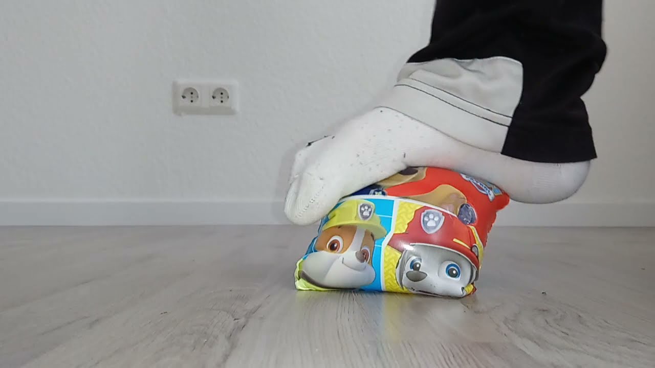 inflatable paw patrol swimming wings popping - YouTube