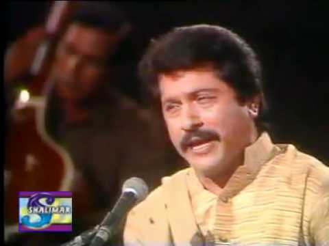 Attaullah Khan Bochna Methon Yar Na.mp4