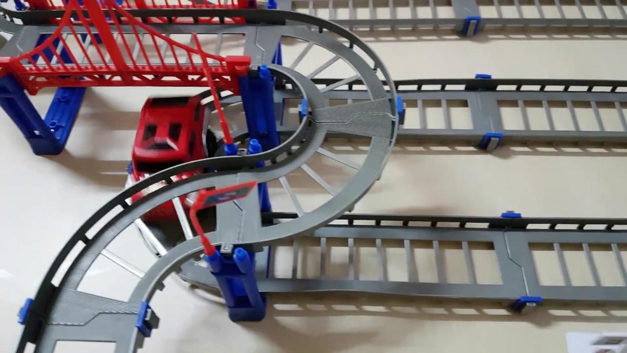 The Red car on the new track Design. kids Toys - YouTube