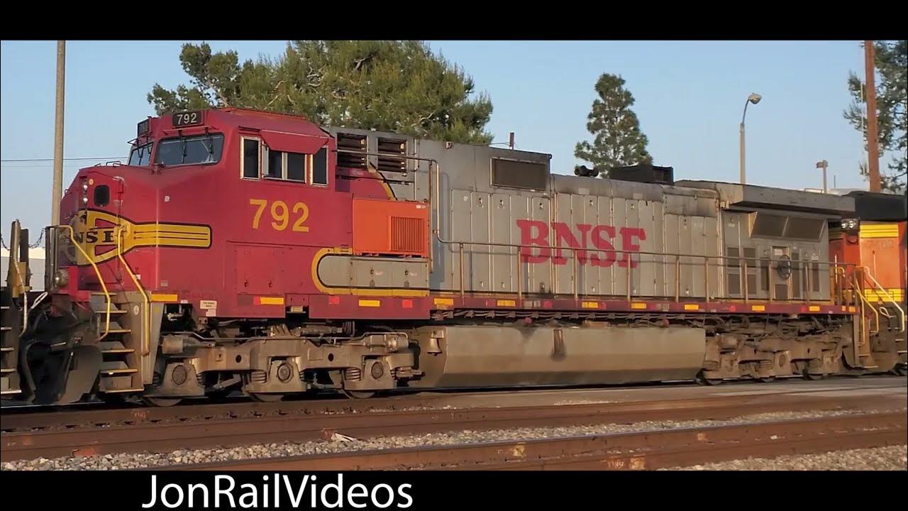 5/1/22 Amtrak Southwest Chief 4 with DOTX 221, BNSF 792 & more trains in Los Nietos/Santa Fe ...