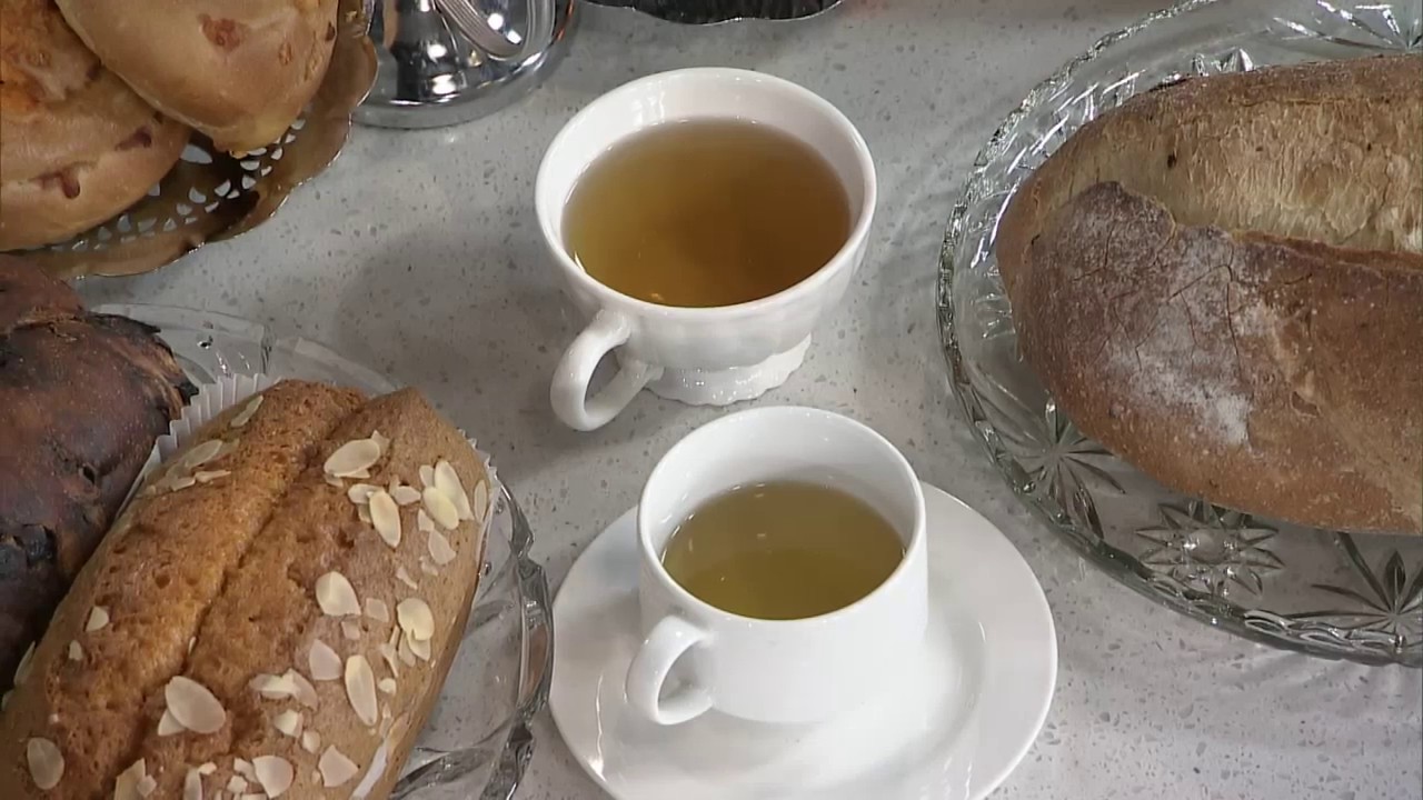 High tea vs. afternoon tea—The menu, pairings and etiquette - YouTube