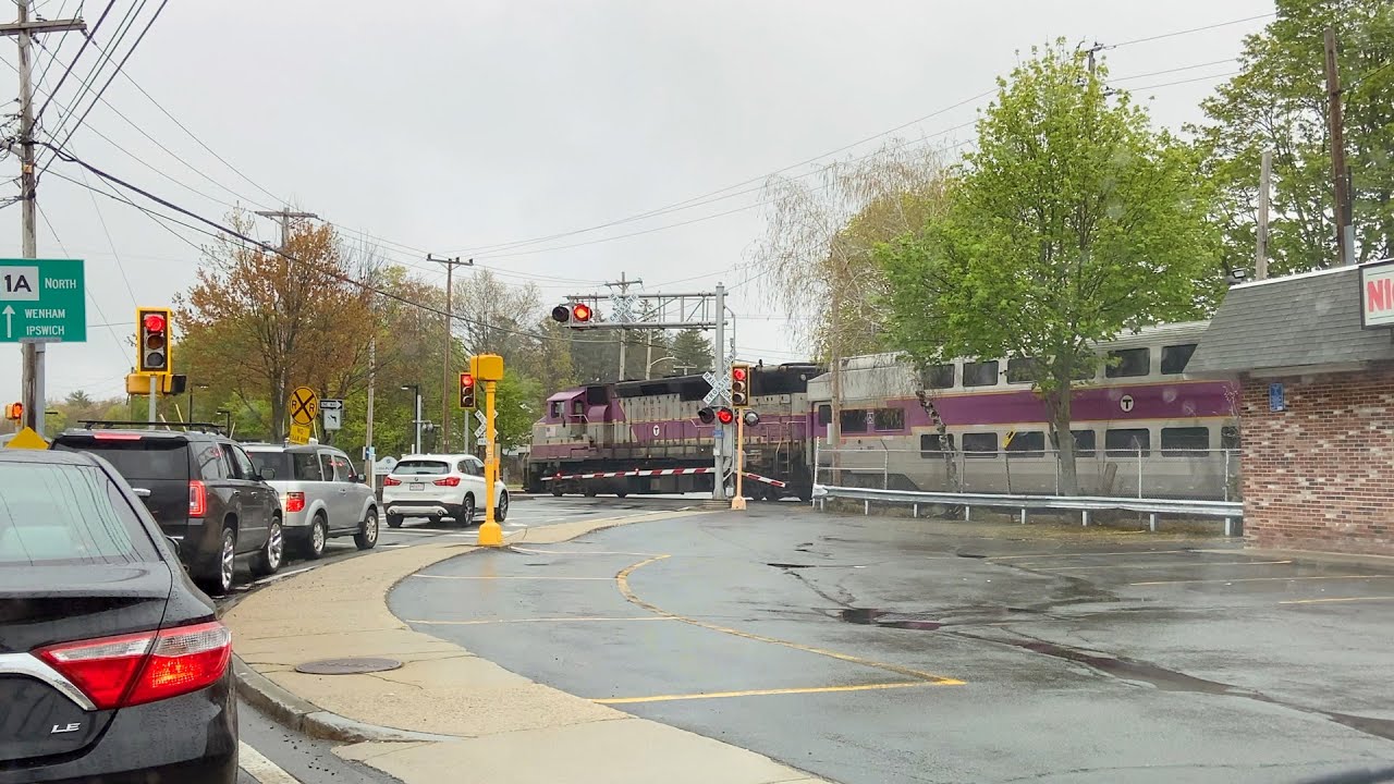 Two MBTA Trains Cross Dodge St in Beverly - YouTube
