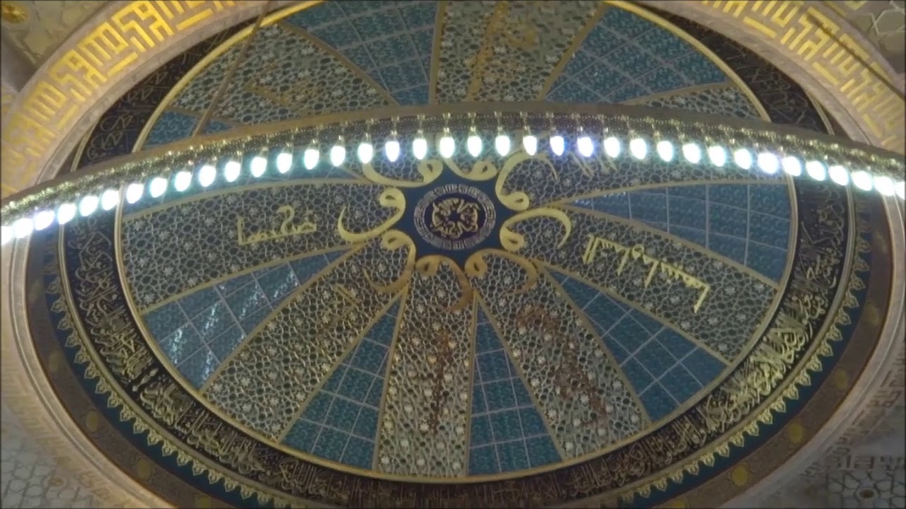 Chechnya: Hi tech Mosque in Argun チェチェン共和国：アルガンのハイテク・モスク - YouTube
