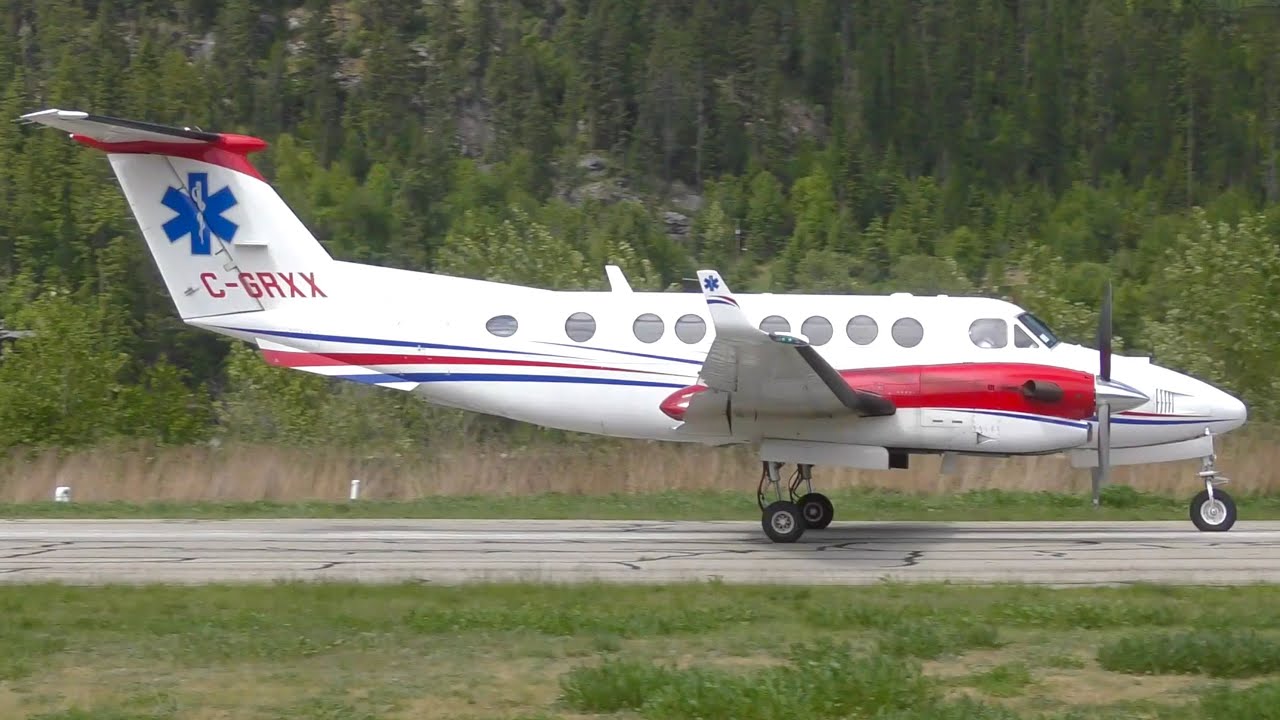 Beech 300 Super King Air 350 Takeoff - YouTube
