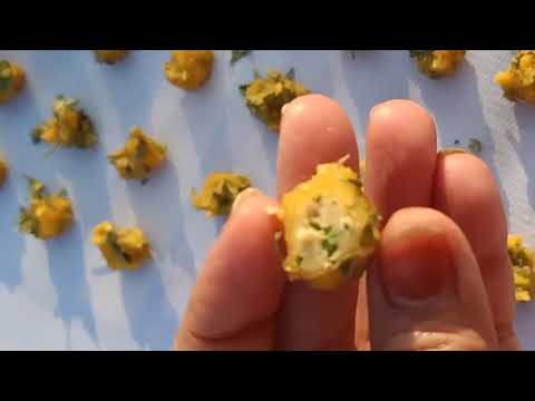 Mungh dal ki badi | Mungedi recipe | Easy and Fast recipe... - YouTube