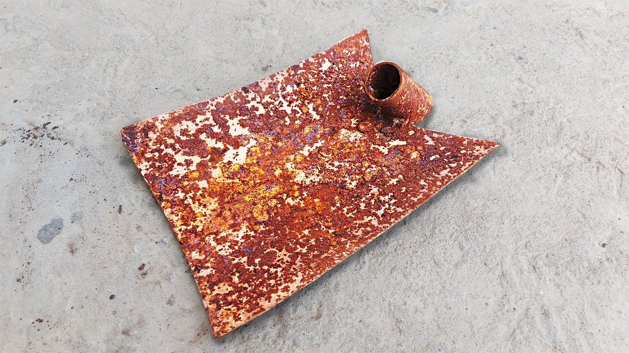 Rusty Hoe RESTORATION - YouTube