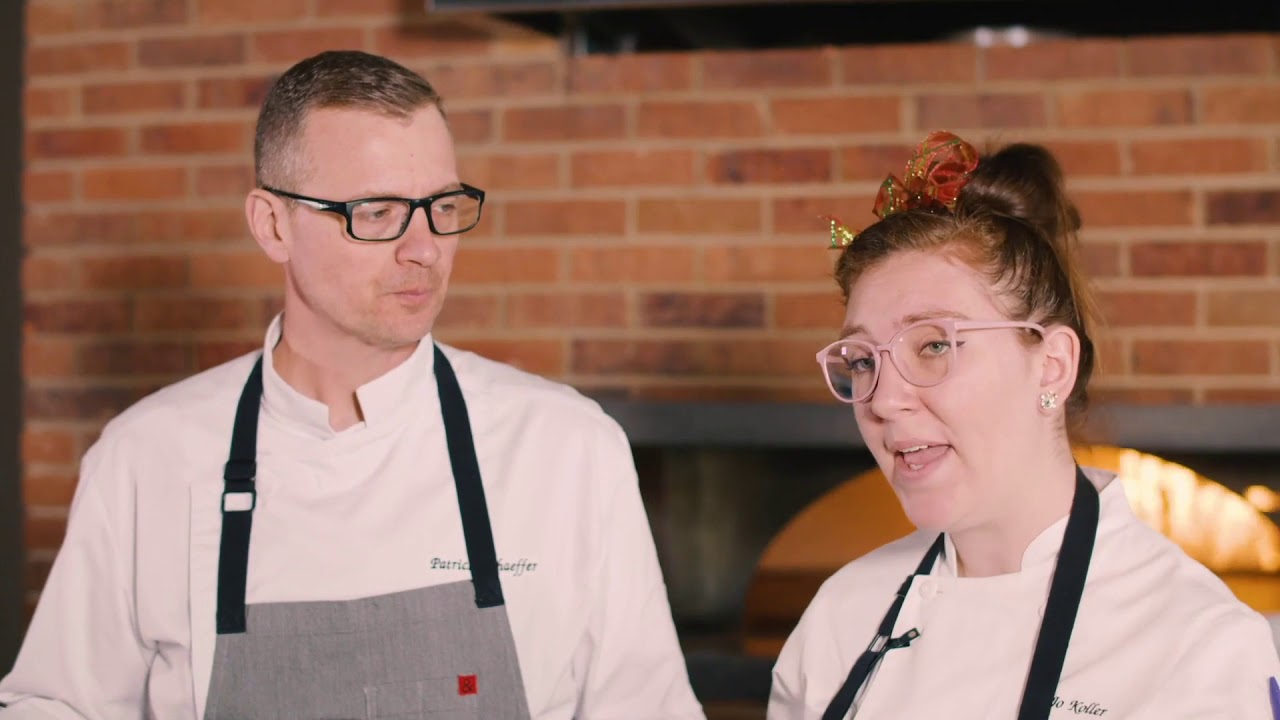 Cooking a Holiday Yule with the Citi Field Chefs - YouTube