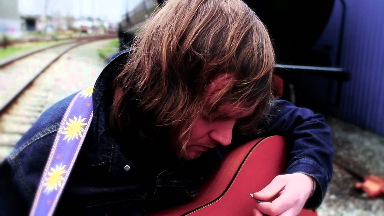 Sun Wizard - Green Couch Session - YouTube