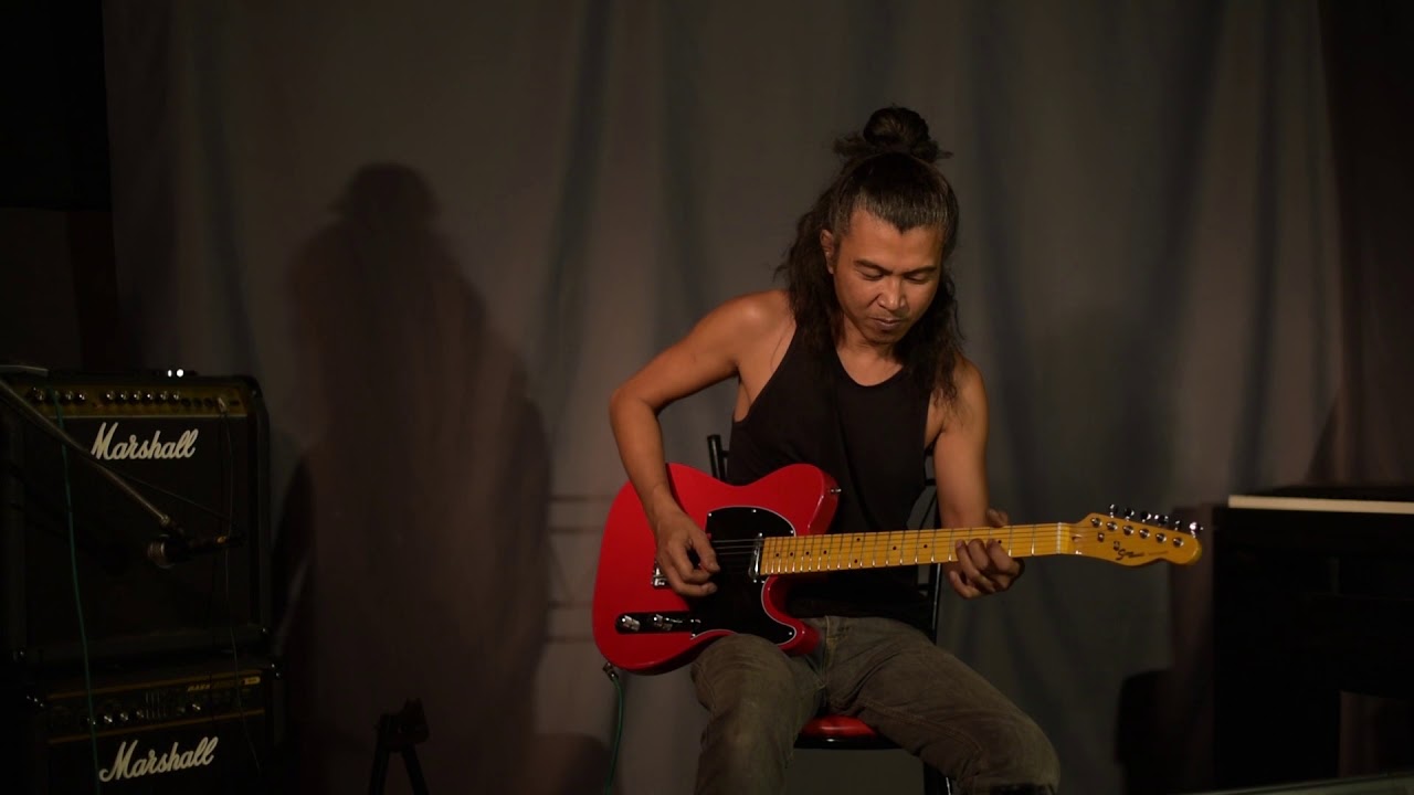 Telecaster Guitar Red - YouTube
