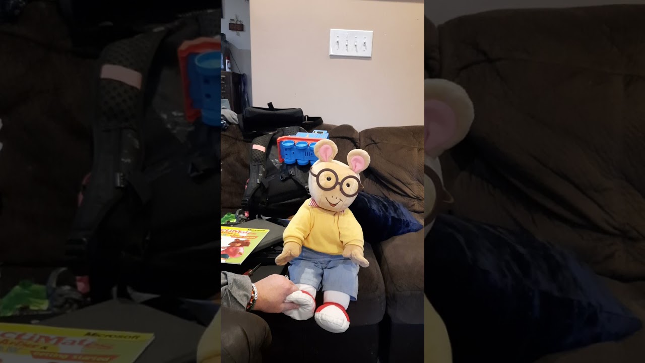 Actimates Arthur from Microsoft. - YouTube