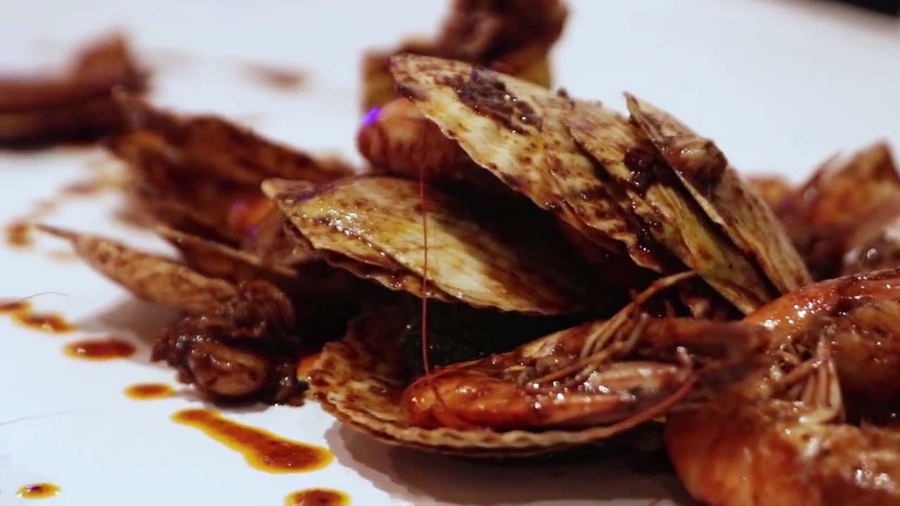 Makan Seafood Sos Coklat Bercili - YouTube