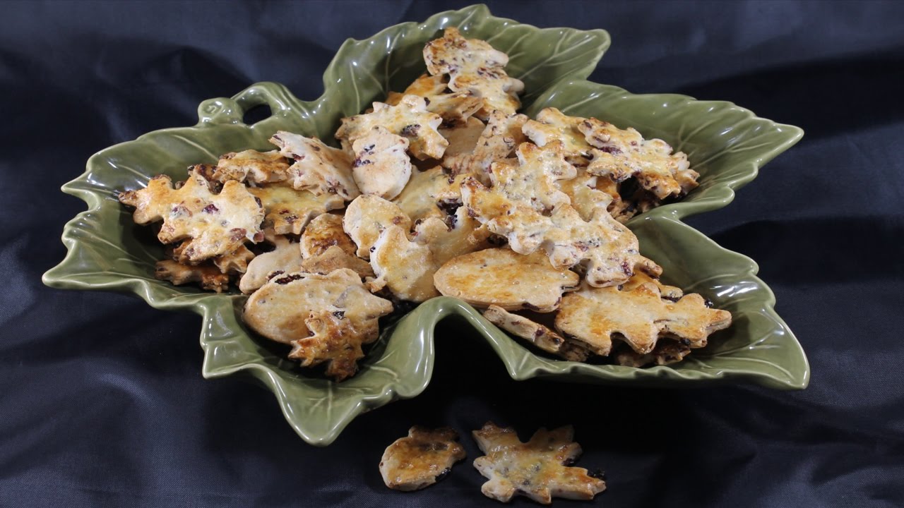 Cranberry Pecan Crackers - Great for Thanksgiving - YouTube