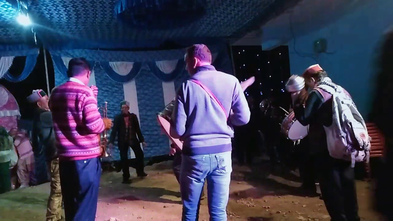 Pahari shadi band Baja 1 - YouTube