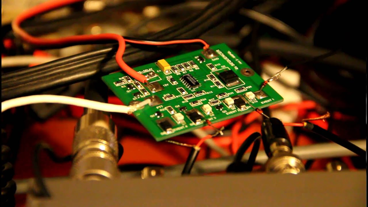 Monitoring my beacon from the shack (N0YK 2 Meter Beacon). - YouTube