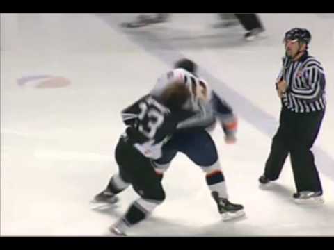 Ontario Reign's Vincent LoVerde Fights Idaho Steelhead's Chad Nehring ...