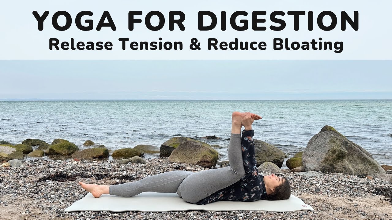 10 MIN YOGA FOR DIGESTION || Gentle Yoga to help with bloating & to ...