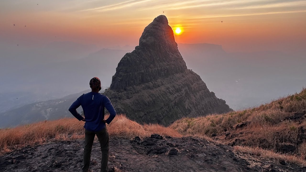 लिंगाणा (Lingana Climbing and Rappelling ) - YouTube