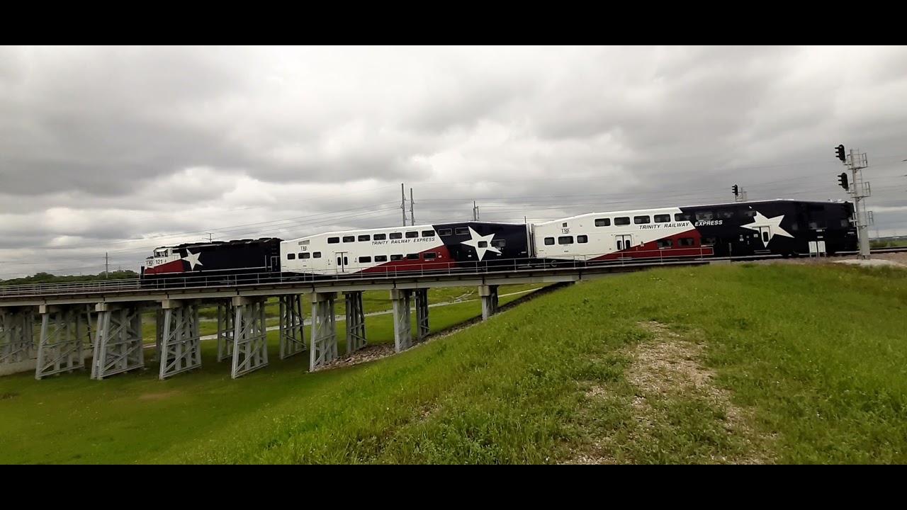 TRE cab car HORN SHOW in Dallas TX - YouTube