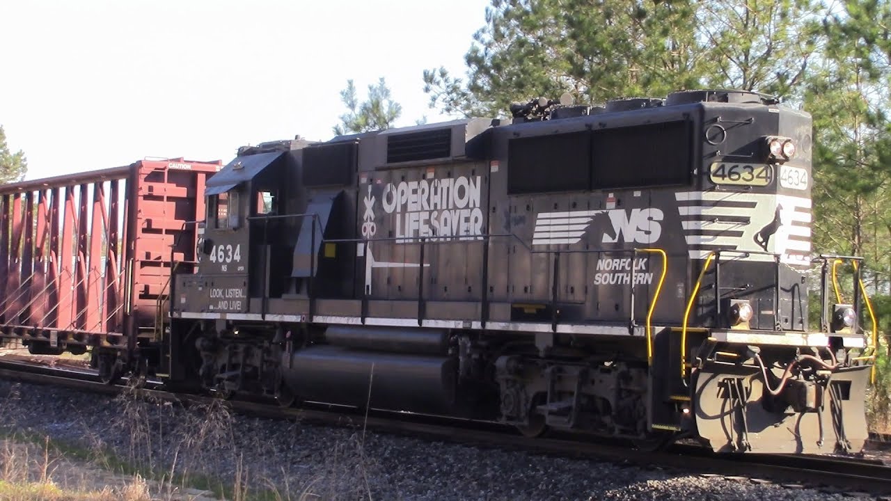 NS GP59E 4634 "OLS" unit W/Leslie RS5T-RF horn leads NS E-25 South! - YouTube