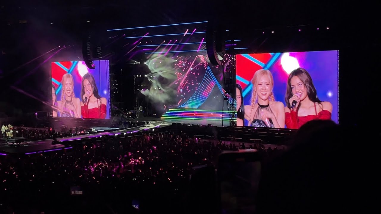 Blackpink - Forever Young | Metlife Day 1 | 230811 - YouTube