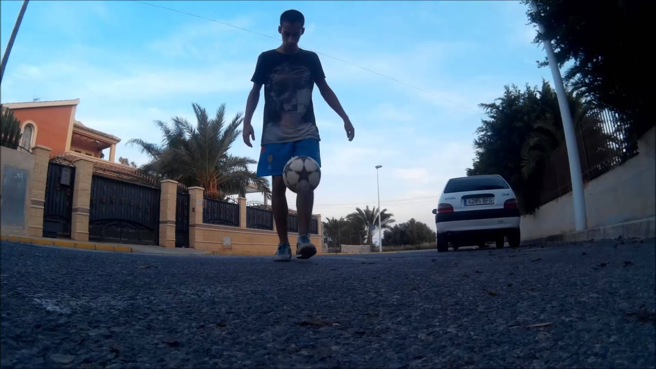 Carlos - Spanish Freestyle Football Championship - YouTube