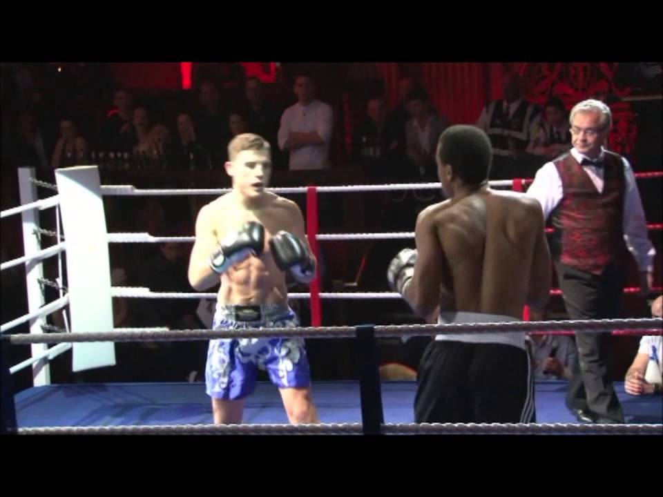 Michael 'Junior' Walker v Kieran Leinster - Toe 2 Toe Boxing Promotions ...