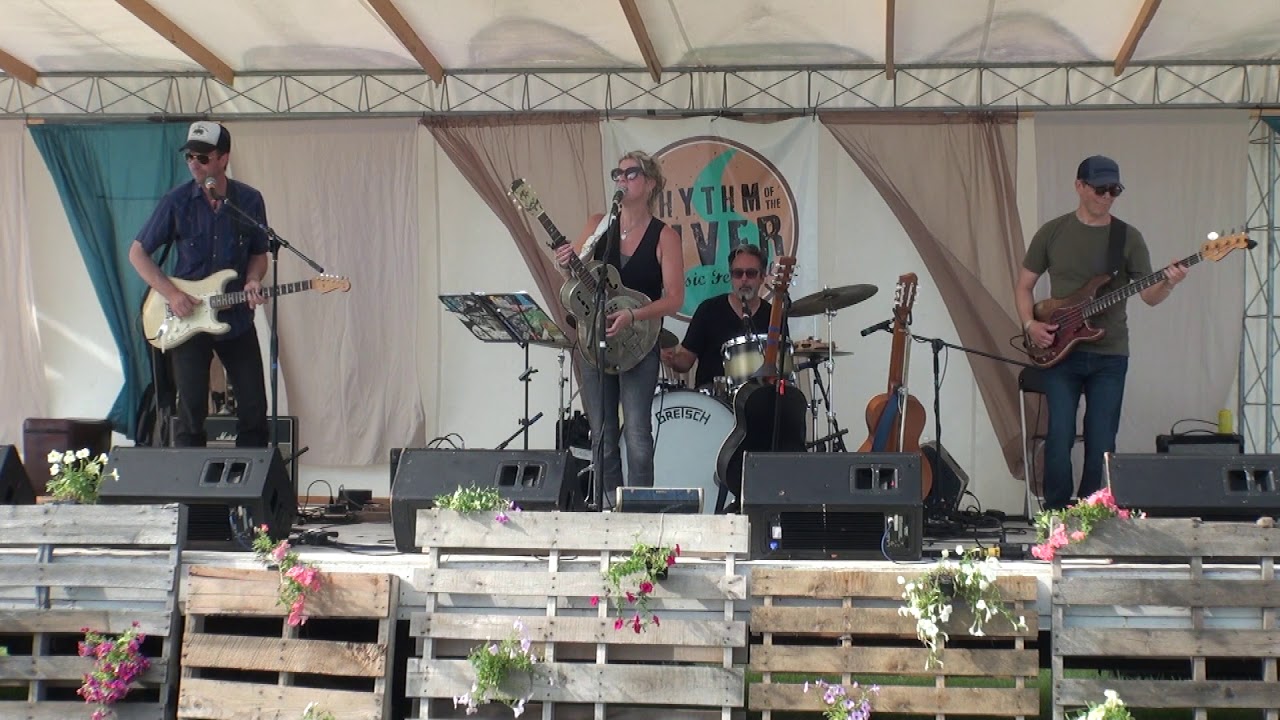 Molly Maher and her Disbelievers- Reconsider Me July 13, 2019 - YouTube