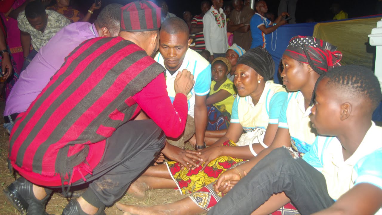 Pictures from the burial of Evang. Peter Otulu - YouTube