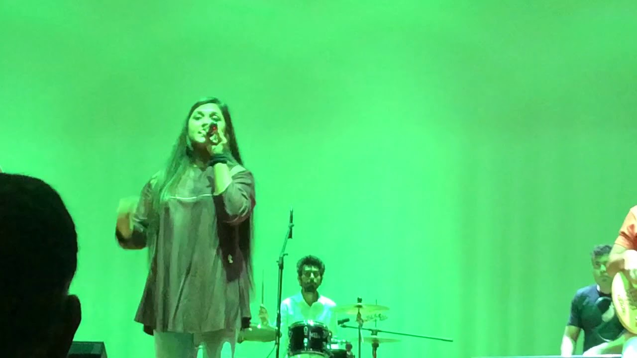 Ami se meye - somlata concert - YouTube