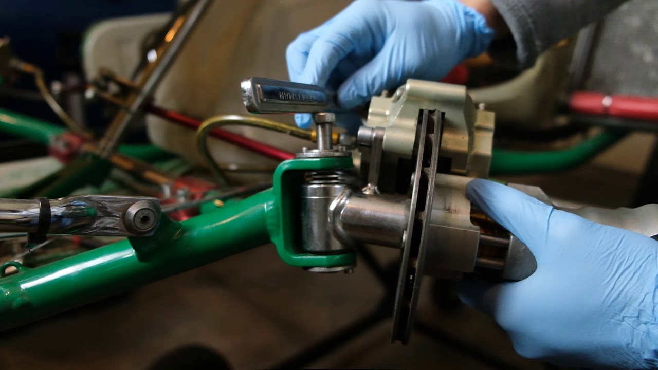 How To Adjust Height Of Front End Chassis Of A Go Kart - YouTube