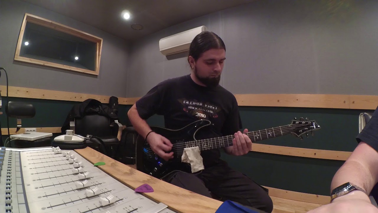 Dimon Recording song Paranoia in Studio - YouTube