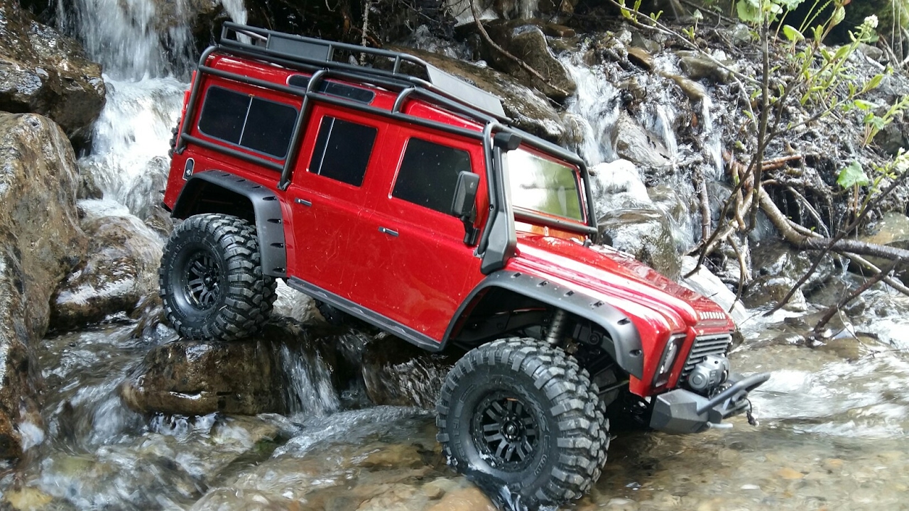 TRAXXAS TRX4 Defender scale . - YouTube