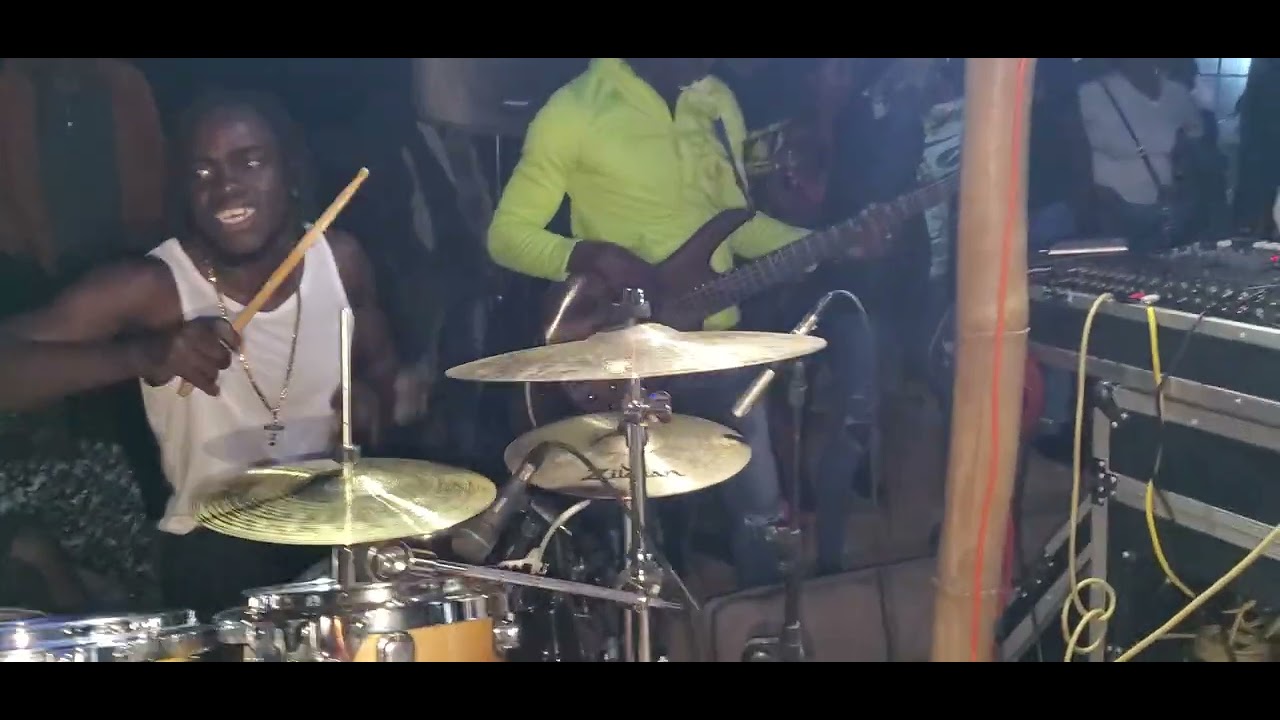 MIDNIGHT BUZZ ENT BAND REPRESENTING IN COBBLA CONTACT US 876-409-4267 ...