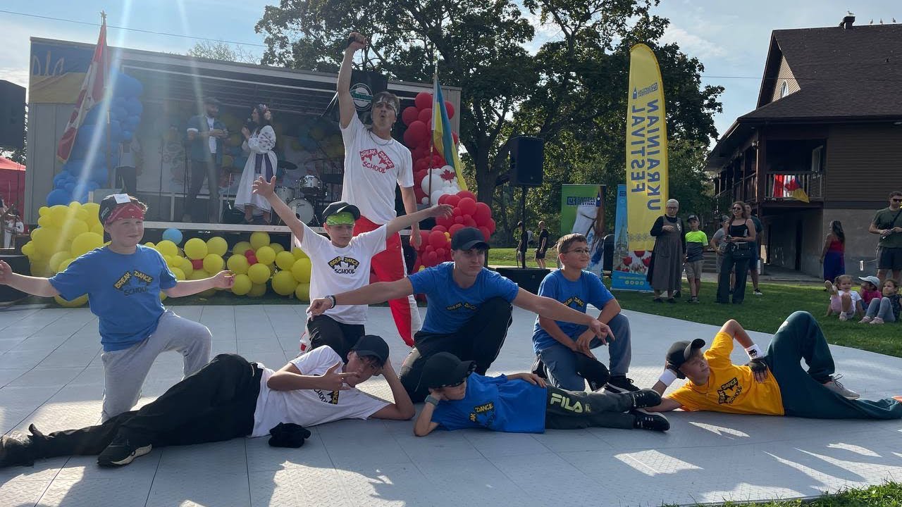 Break Dance showcase in Ukrainian Festival - YouTube