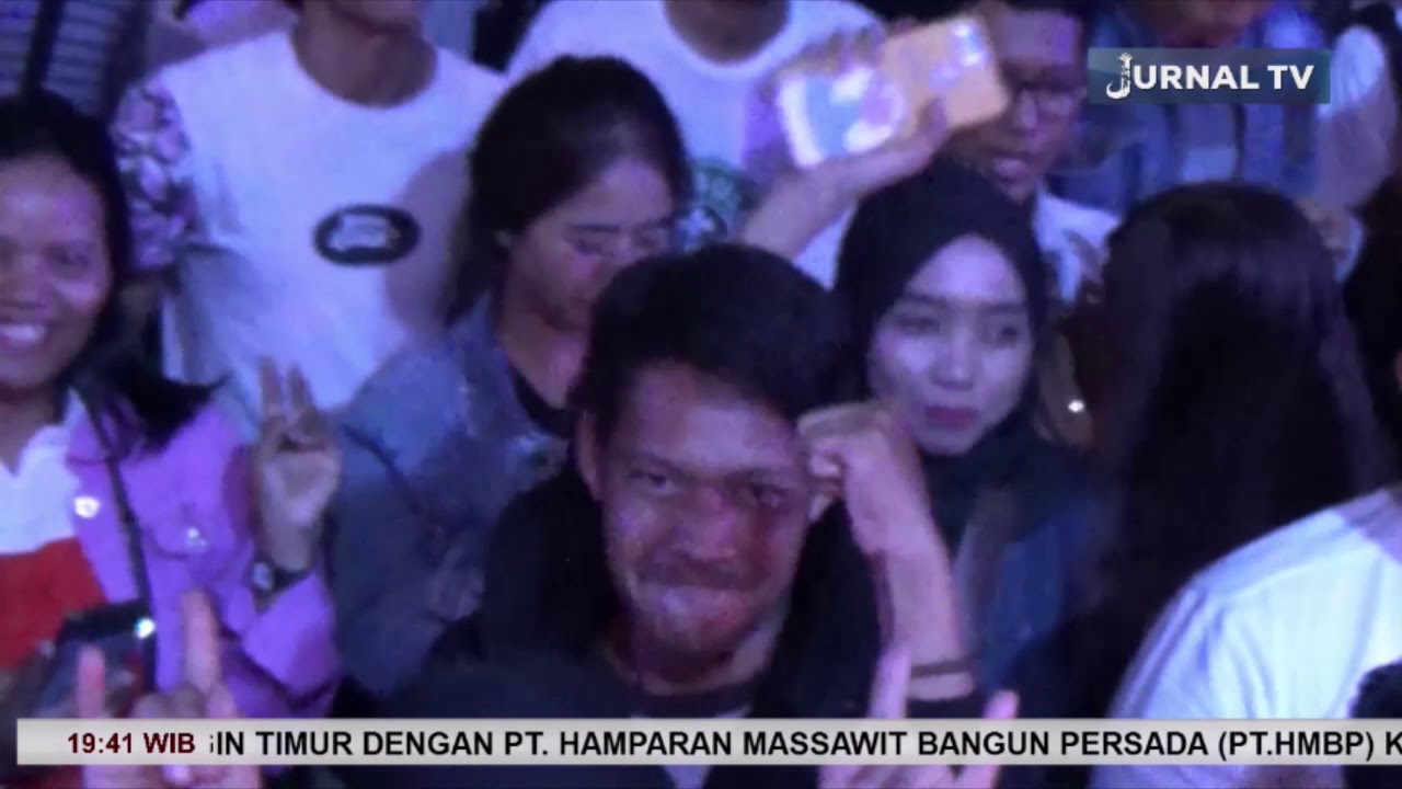 DJ YASMIN PERFORM DI TANAH DAYAK - YouTube